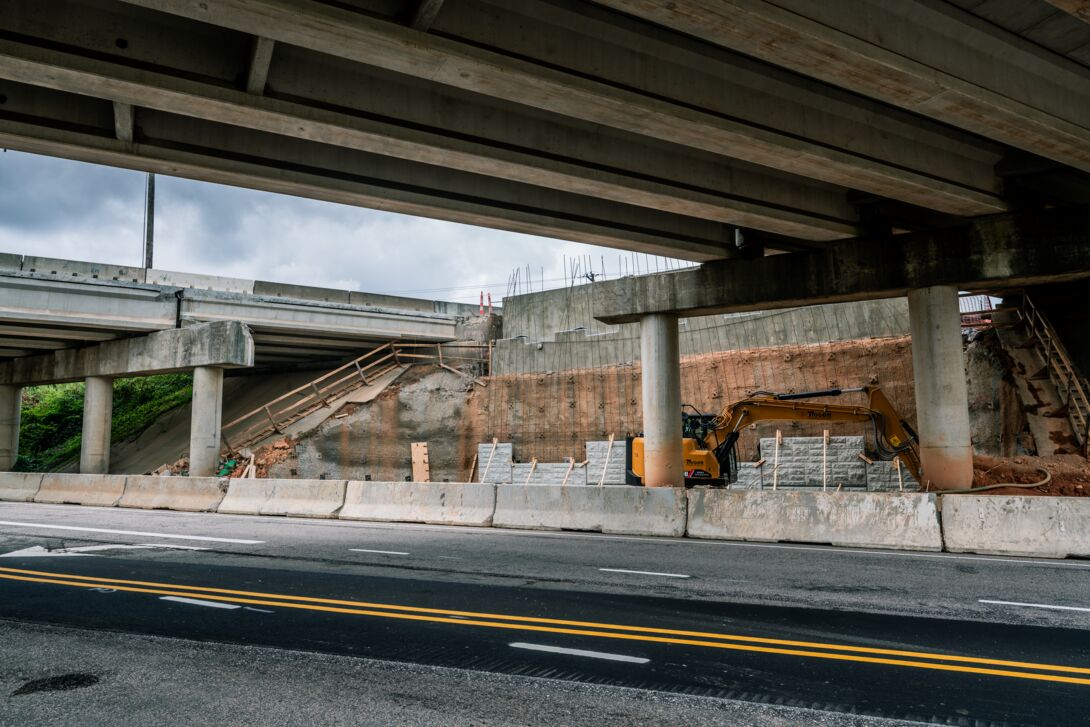 I-40 Widening - The Lane Construction Corporation