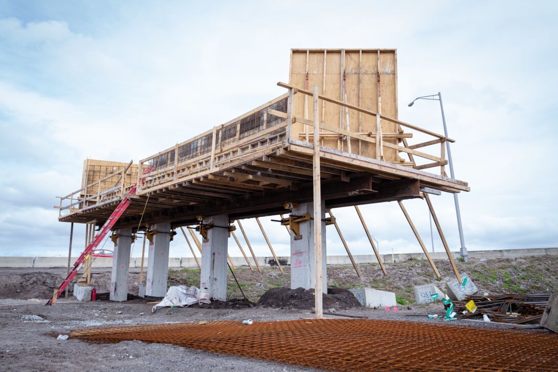 I-4 and Sand Lake Road Interchange Improvements - The Lane Construction ...